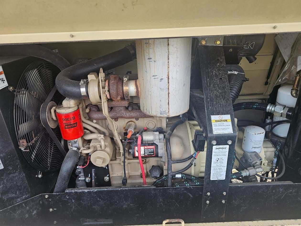 Used Doosan P185 Air Compressor for sale near Edmonton, Alberta, Canada