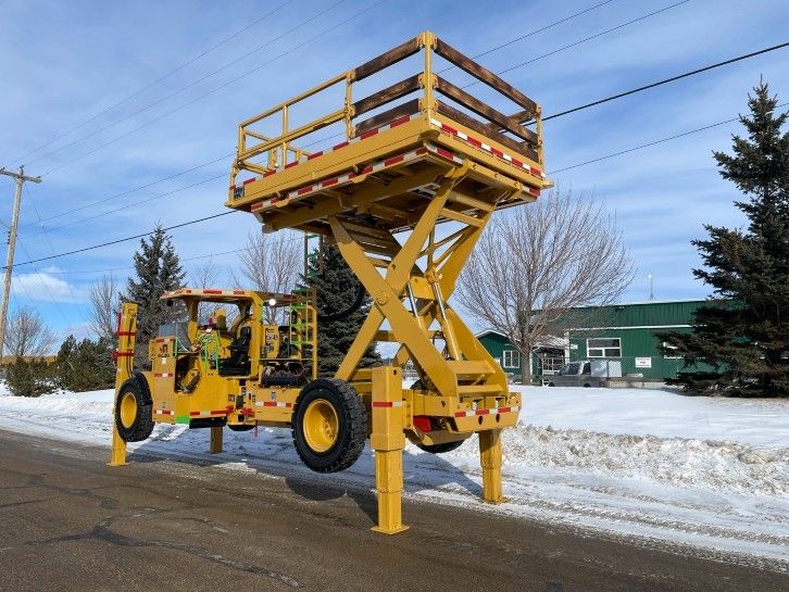 Refurbished MacLean Engineering SL3 Scissor Lift for sale near Edmonton ...