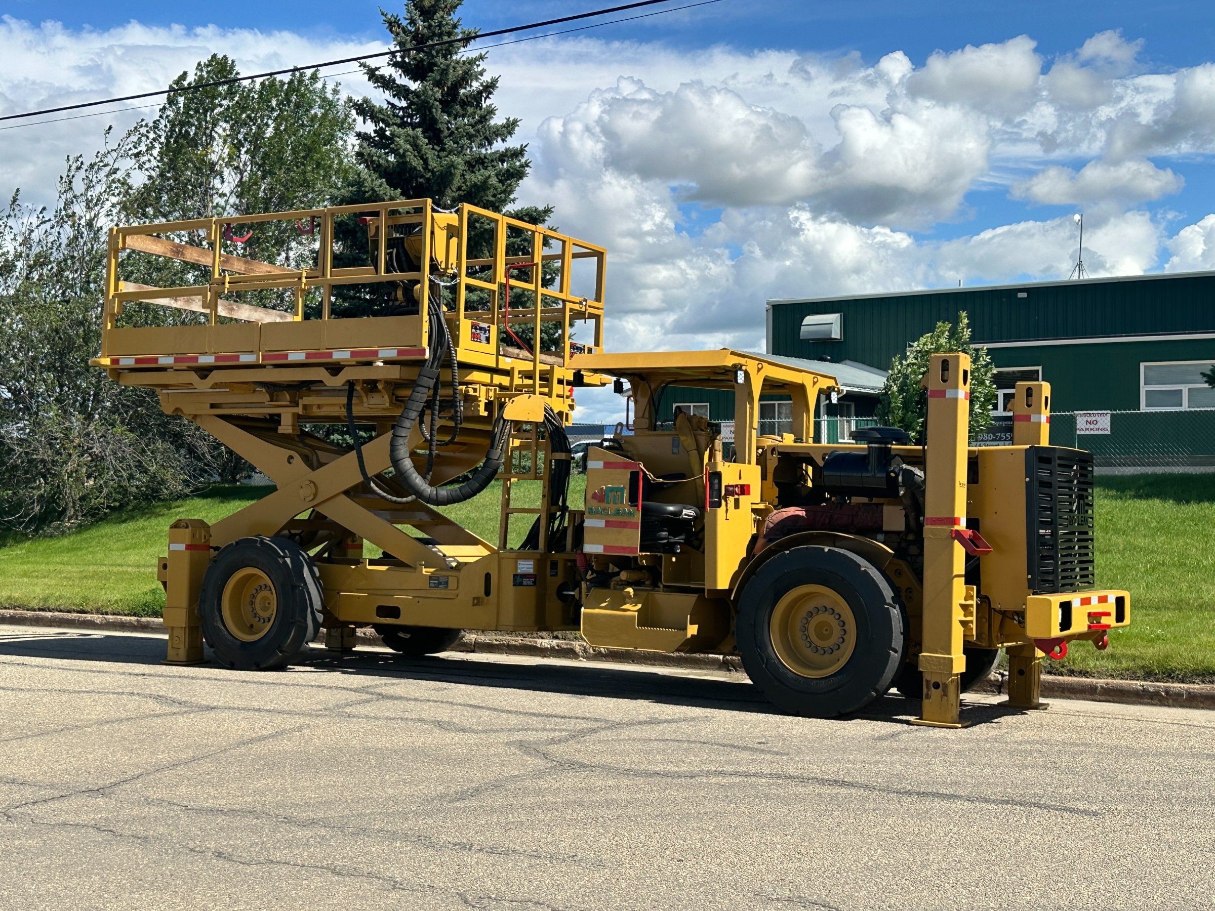 Refurbished MacLean Engineering SL3 Scissor Lift for sale near Edmonton ...